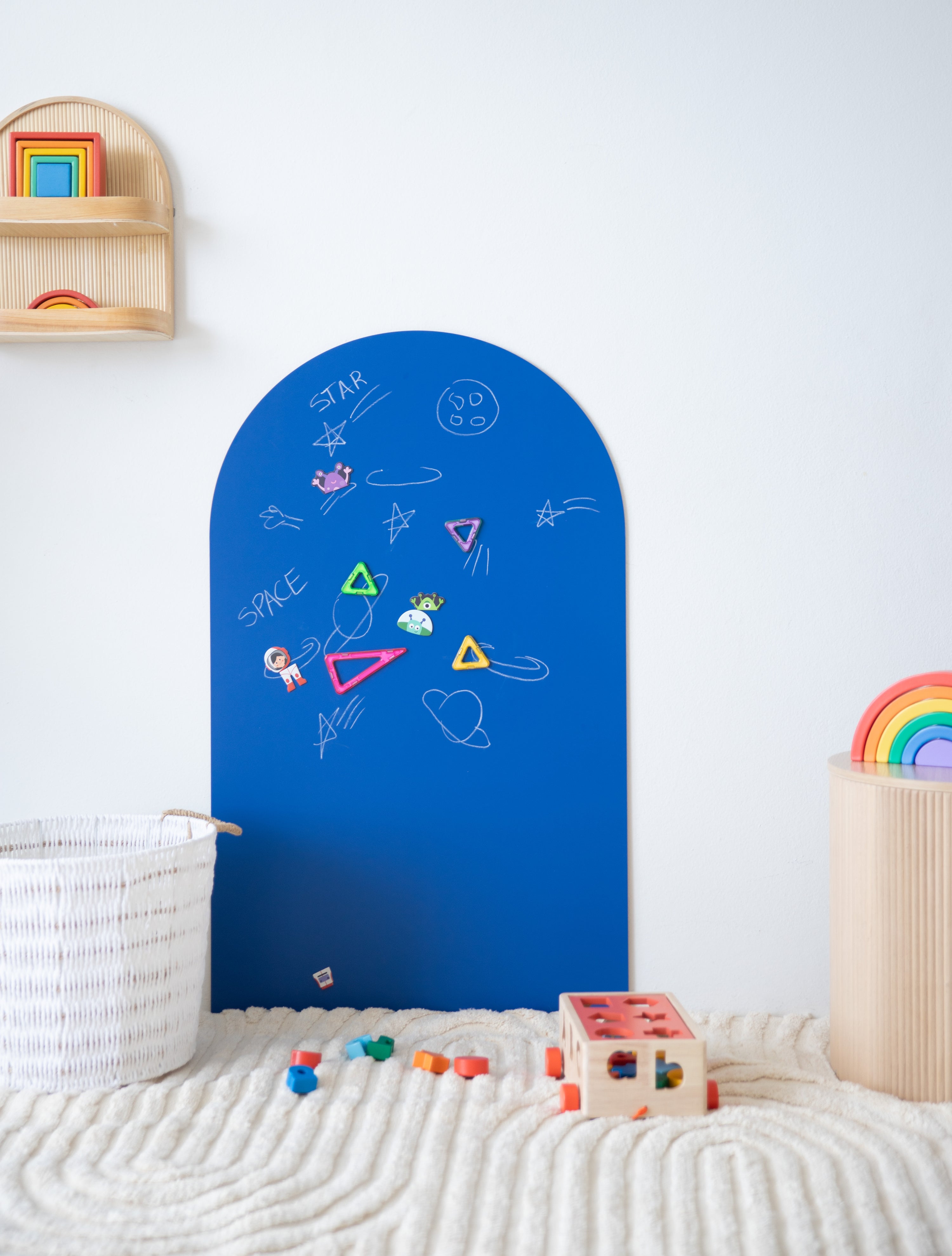 Magnetic Drawing Wall Decal – MagPlay
